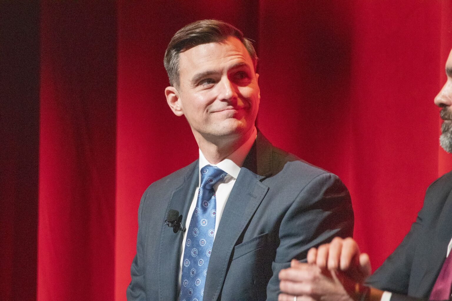 Oregon attorney general schedules town halls in Corvallis, Lake Oswego ...