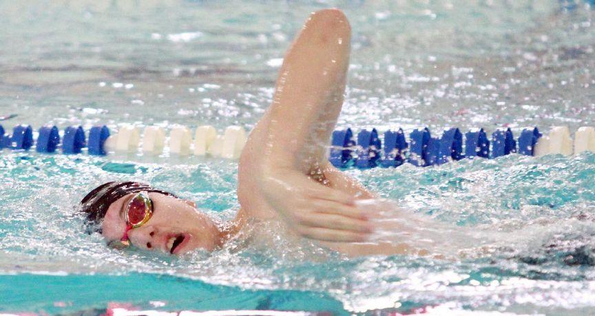Lake Oswego swimmers sweep Tualatin in league dual | Hillsboro News Times